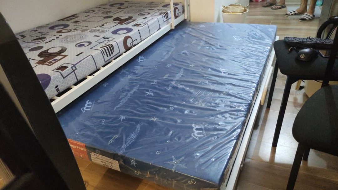 Pull out bed with Mega Foam Mattress by MANDAUE FOAM, Furniture & Home ...