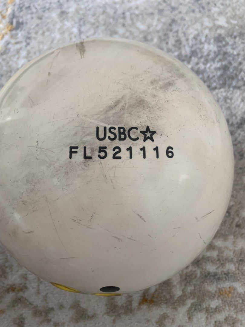 15 lbs quantum bias white reactive bowling ball asymmetric, Sports ...