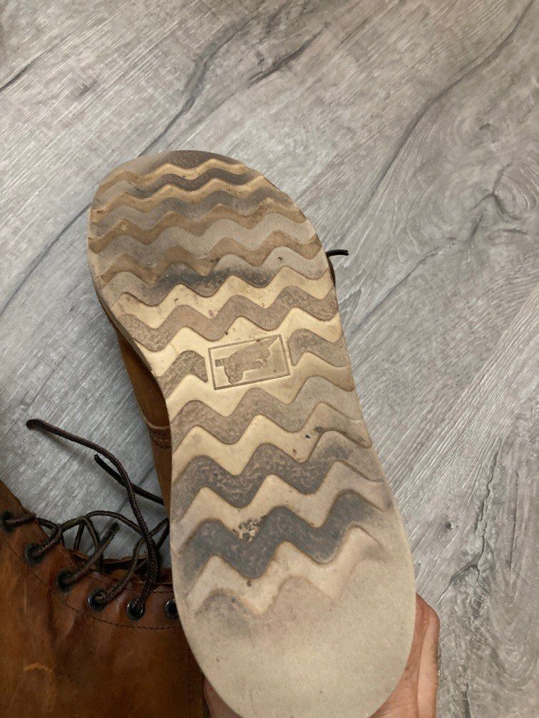 Red Wing 1907 9.5 D, Men's Fashion, Footwear, Boots on Carousell