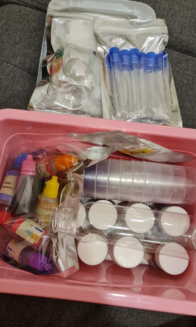 SCIENCE EXPERIMENT SUIT, Hobbies & Toys, Toys & Games on Carousell