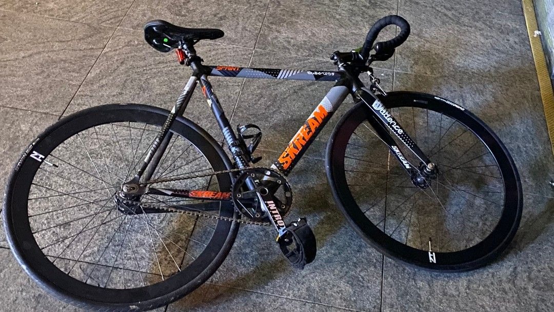 Skream V3 Full Bike Fixed Gear Fixie, Sports Equipment, Bicycles ...