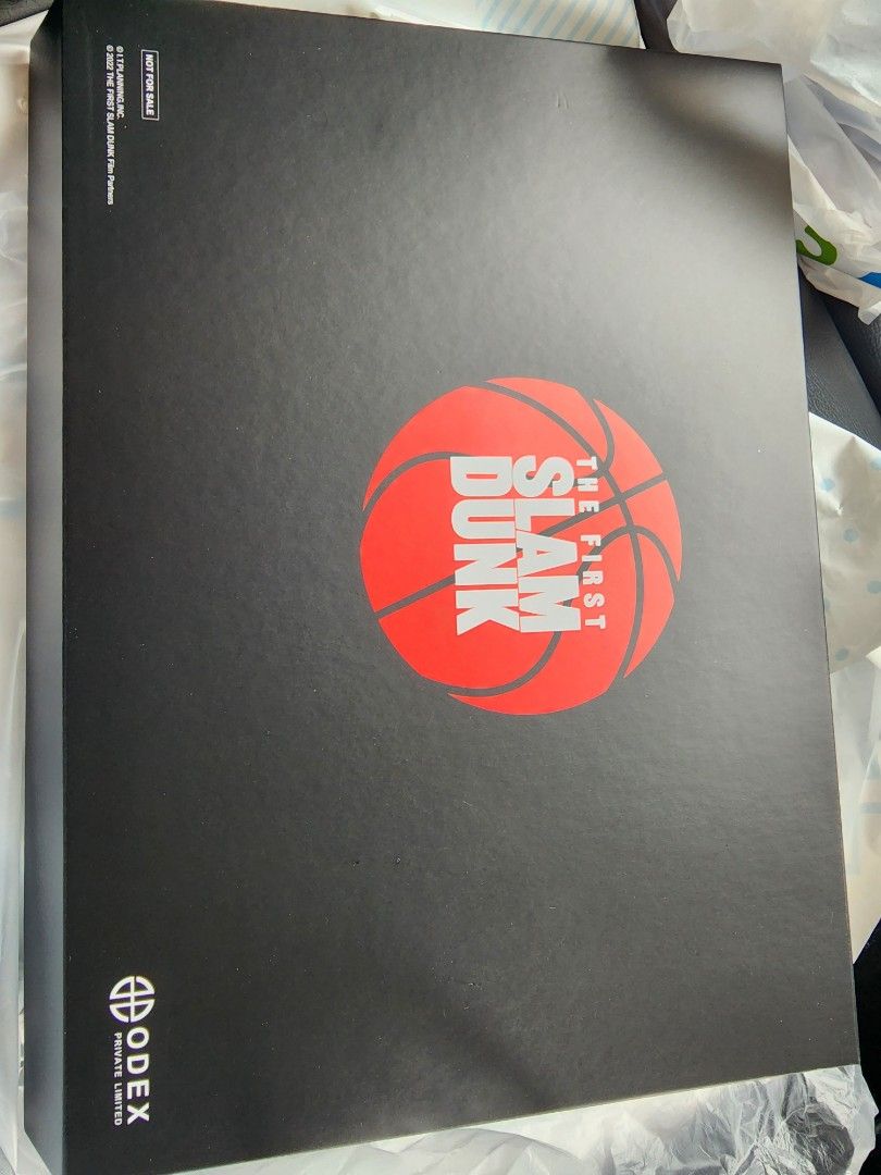 Slamdunk collectible box- brand new, Hobbies & Toys, Memorabilia ...