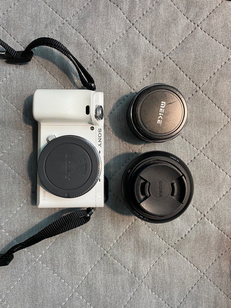 Sony A6000 APS-C mirrorless camera [2 lenses], Photography, Cameras on ...
