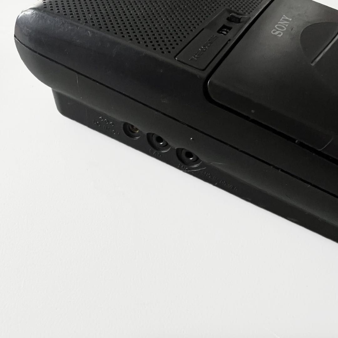 Sony TCM-929 Walkman Cassette Recorder Player, Hobbies & Toys ...