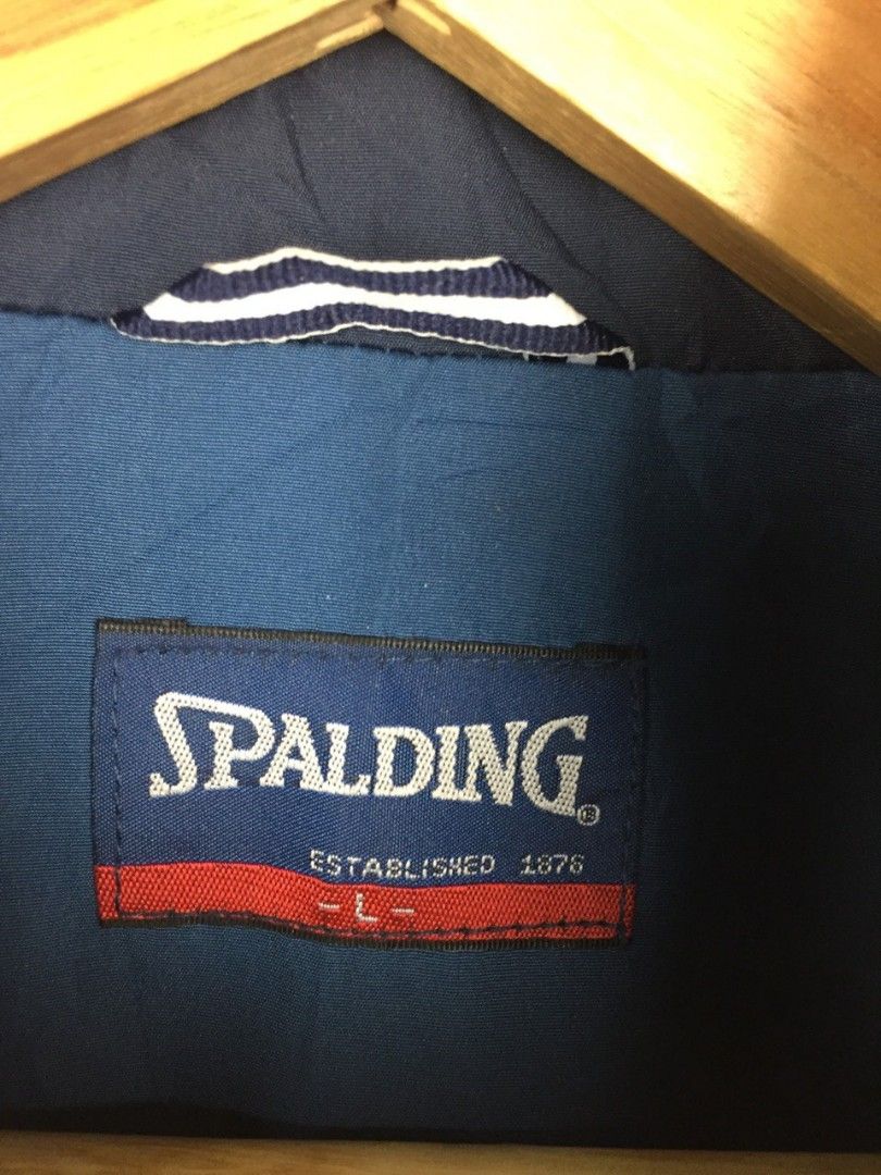 Spalding Windbreaker Jacket, Women's Fashion, Coats, Jackets and ...