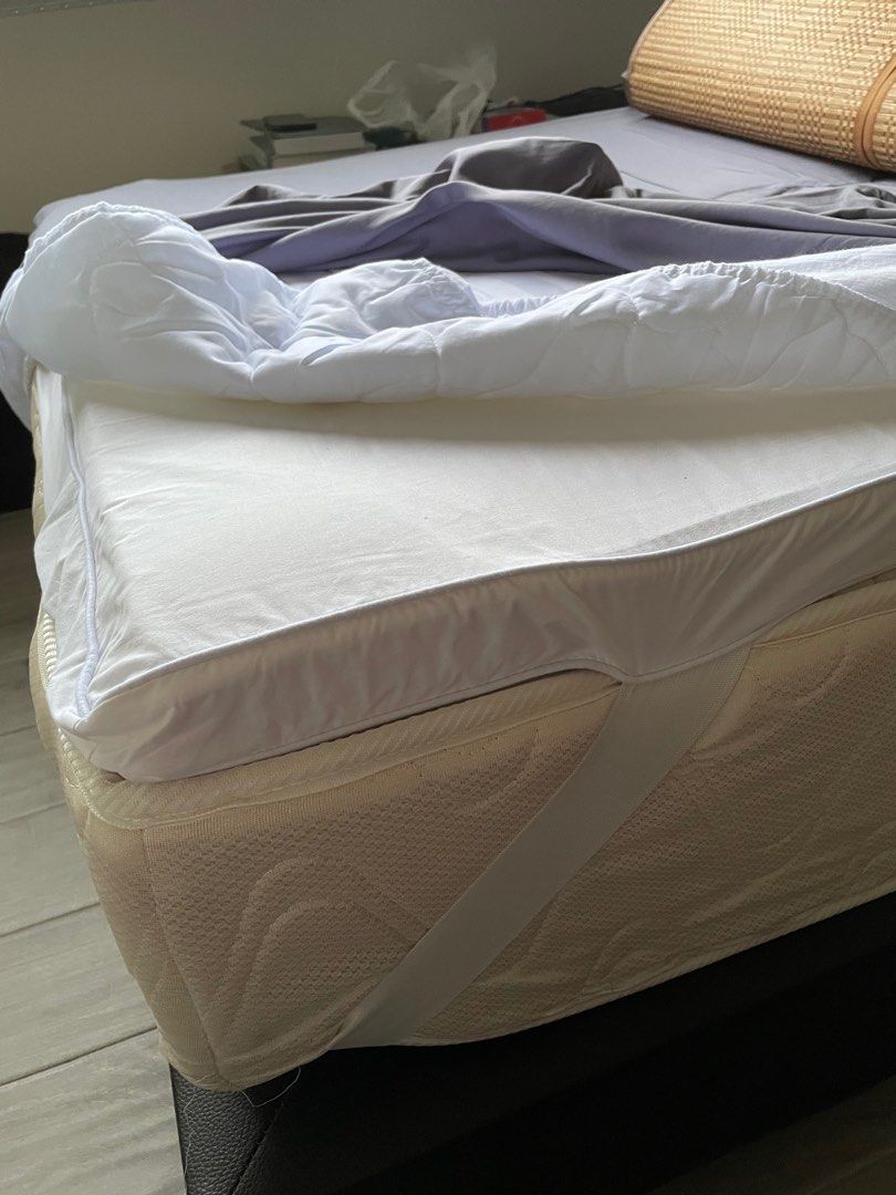 Super Single Latex Mattress Topper, Furniture & Home Living, Bedding ...