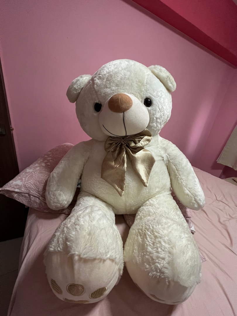 Teddy Bear, Hobbies & Toys, Toys & Games on Carousell