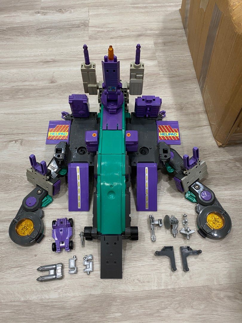 Transformers G1 Trypticon vintage 1980s complete, Hobbies & Toys, Toys ...