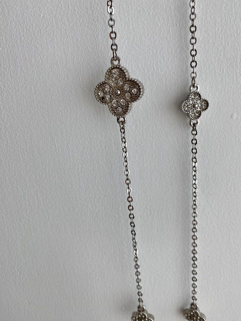 Van Cleef & Arpels VCA style long necklace, 女裝, 飾物及配件, 頸鍊 - Carousell