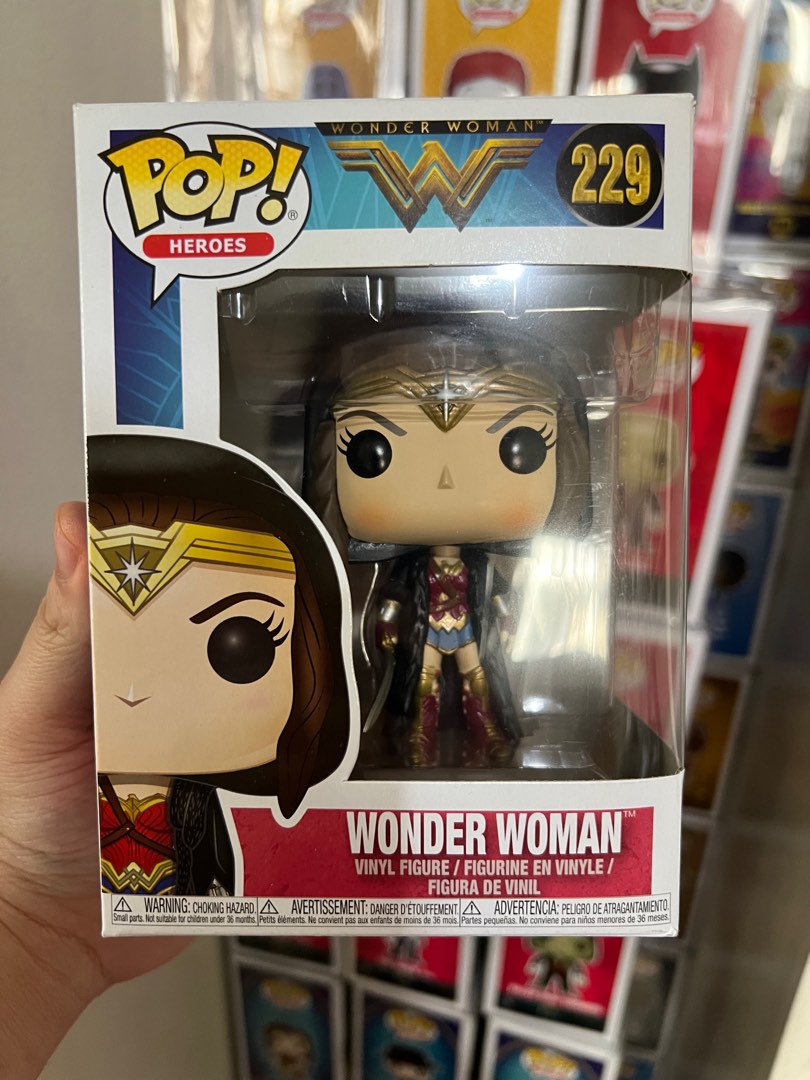Wonder Woman 229 Cloaked Funko Pop, Hobbies & Toys, Toys & Games on ...