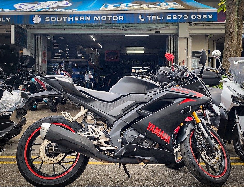 Yamaha R15 V3 COE September 2028, Motorcycles, Motorcycles for Sale, Class 2B on Carousell