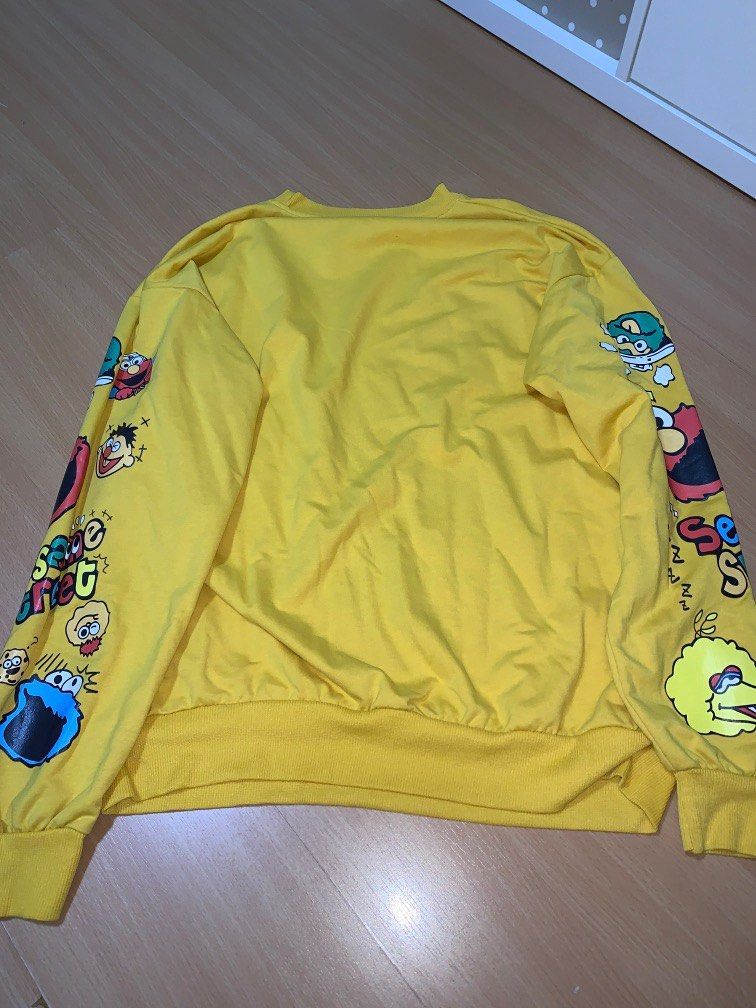 Yellow elmo and Sesame Street sweater, Women's Fashion, Tops ...
