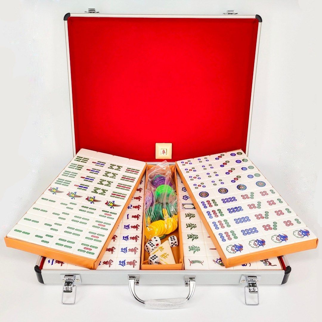 160 tiles Crystal Acrylic Singapore Mahjong set mahjong tiles, Hobbies ...