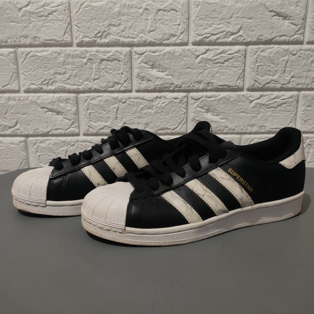 Adidas Superstar, Men's Fashion, Footwear, Sneakers on Carousell