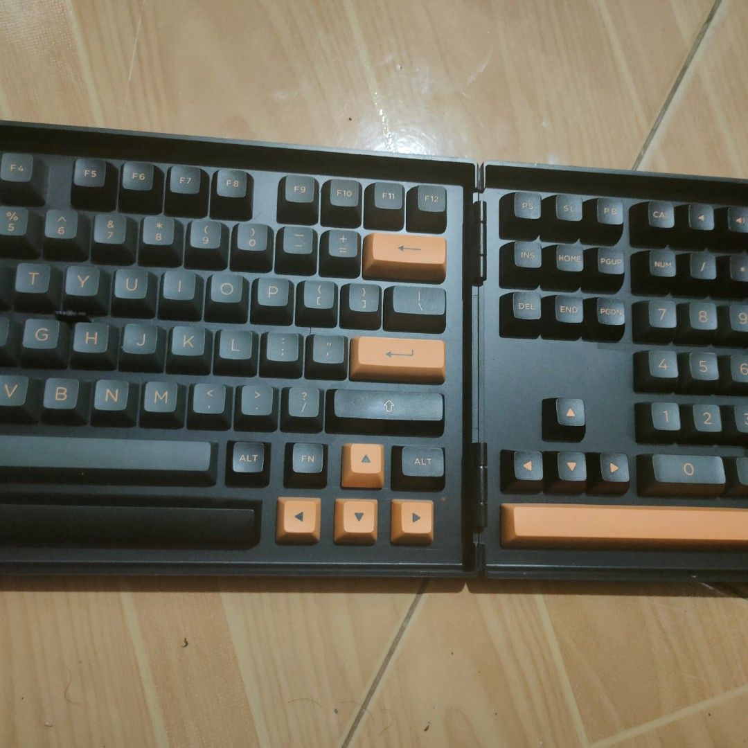 AKKO Black & Bronze PBT Double Shot Keycaps, Computers & Tech, Parts ...