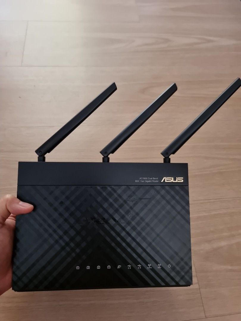 Asus Router RT-AC68U AC1900 Gigabit Router, Computers & Tech, Parts ...