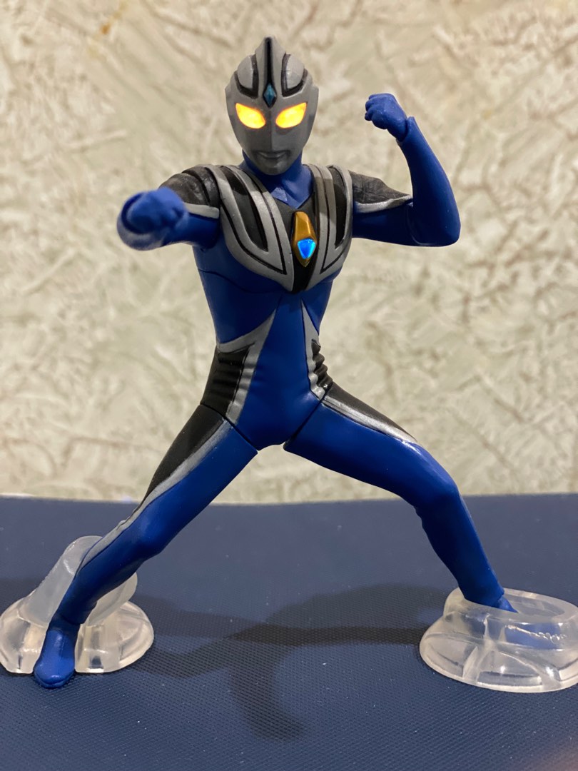 Bandai - Ultraman Luminous Agul V1 and 3 Buildings, Hobbies & Toys ...