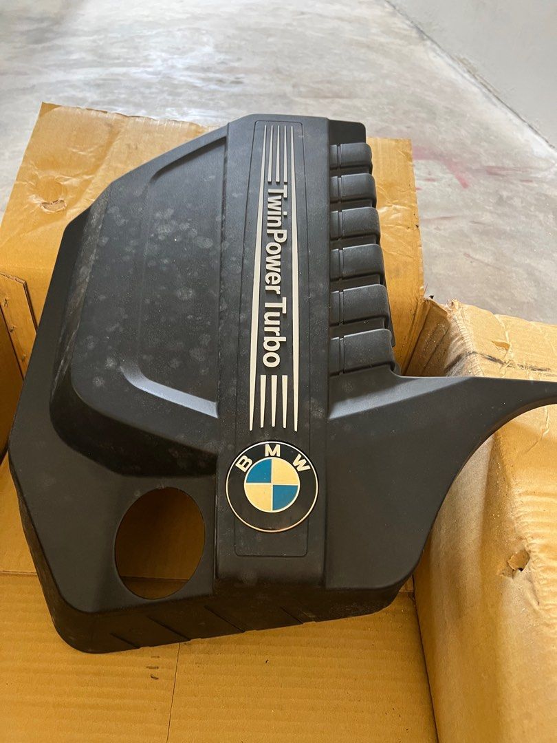 BMW F10 N55 engine cover, Car Accessories, Accessories on Carousell