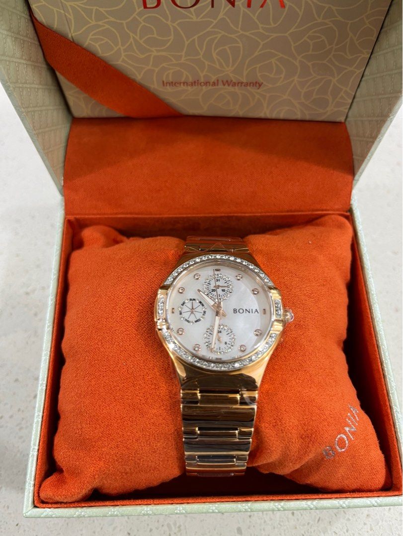 Bonia Watch, Women's Fashion, Watches & Accessories, Watches on Carousell