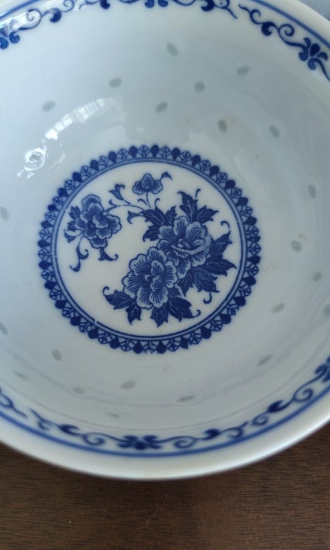 Chinese rice bowl - traditional blue design with rice grain, Furniture ...