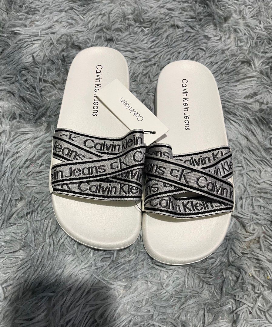 CK Calvin Klein Slides for Women in Size 9, Women's Fashion, Footwear ...