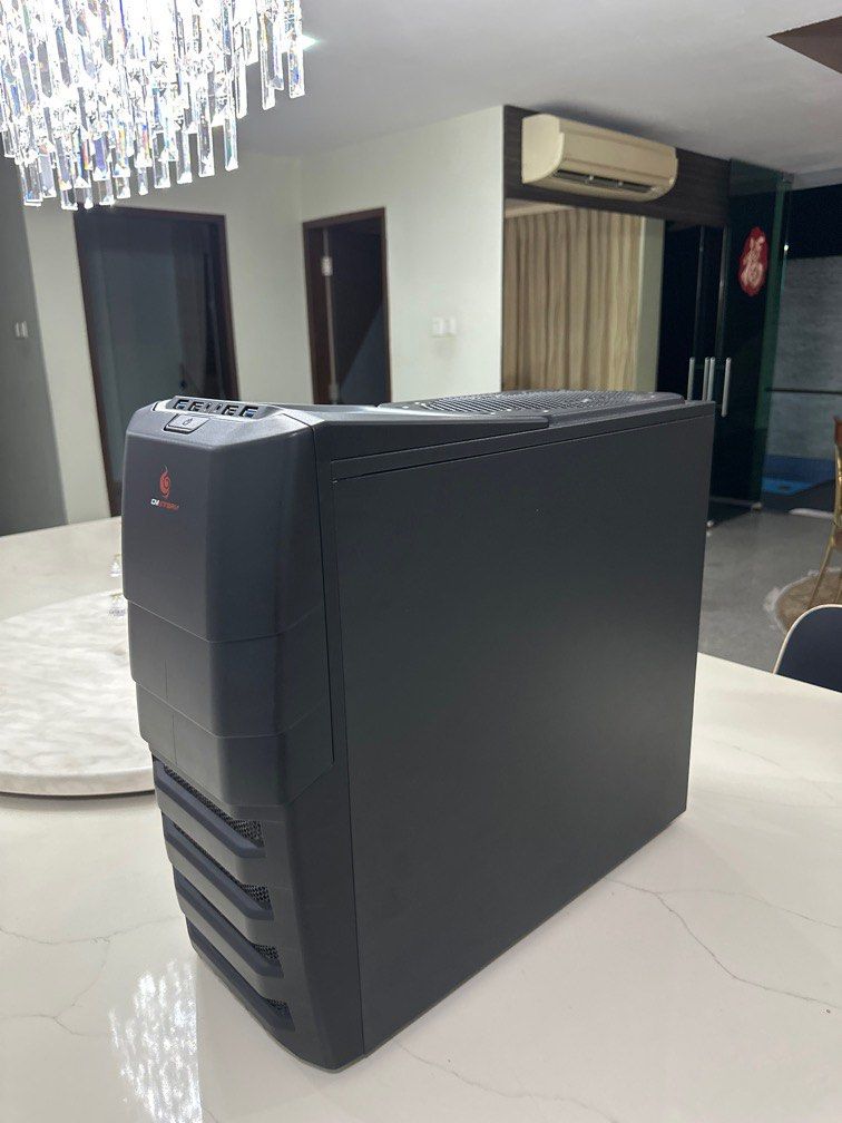 Computer Case, Computers & Tech, Parts & Accessories, Other Accessories ...