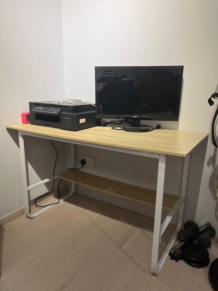 Computer desktop table, Furniture & Home Living, Furniture, Tables ...