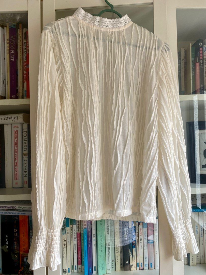 Cream color top, Women's Fashion, Tops, Blouses on Carousell