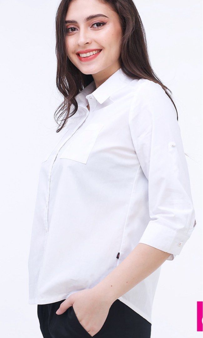 Crissa white top, Women's Fashion, Tops, Blouses on Carousell