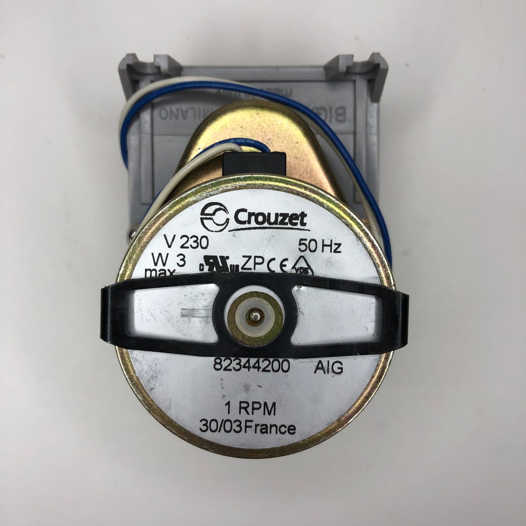 Crouzet Synchronous Geared Motor 1RPM 82344200, Commercial & Industrial ...
