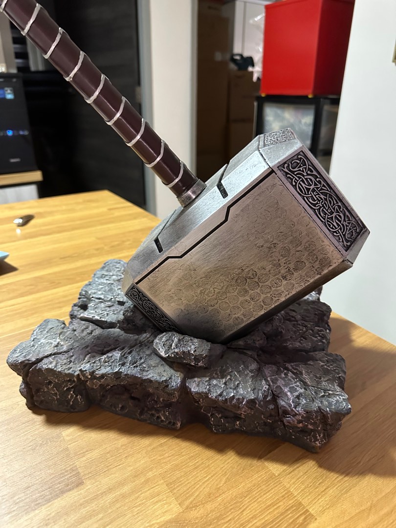 Thor Hammer with Base 1:1 *Damaged*, Hobbies & Toys, Toys & Games on ...