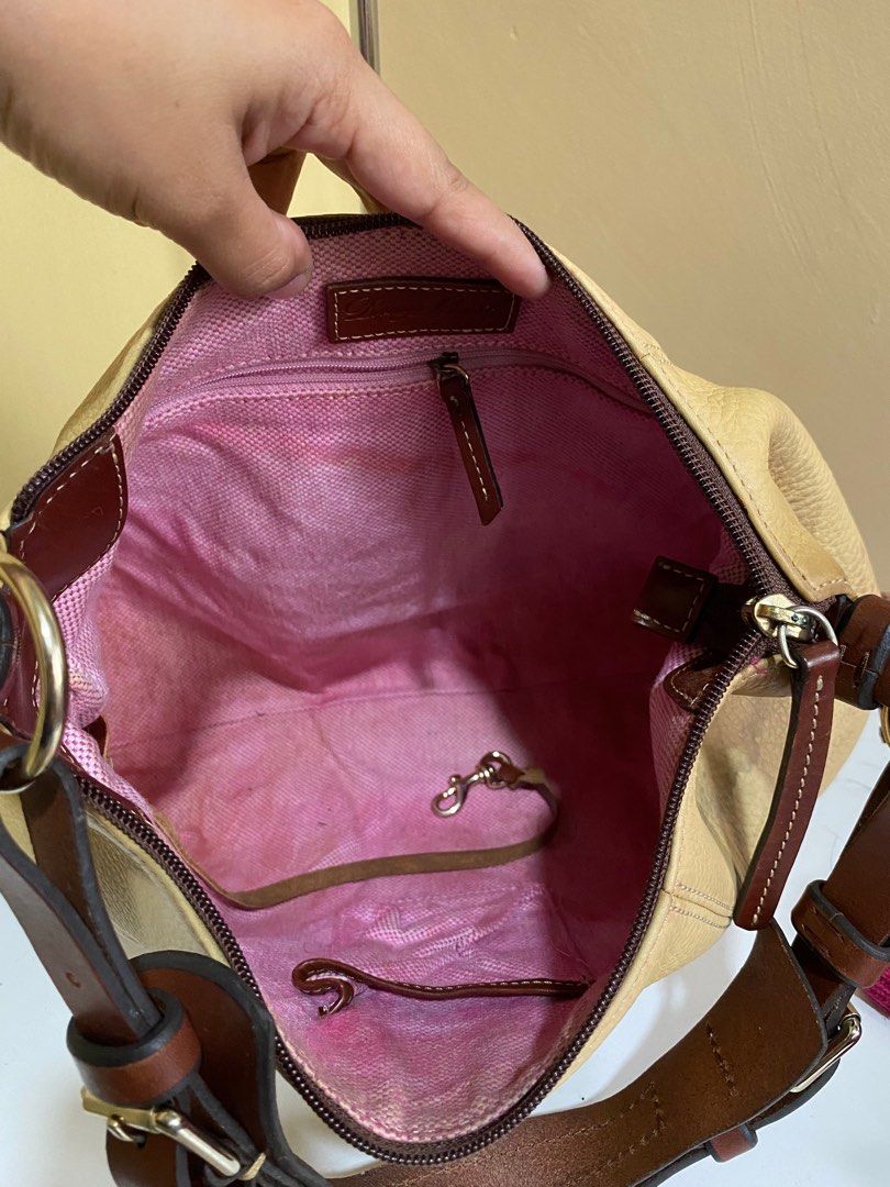 Dooney & Bourke, Women's Fashion, Bags & Wallets, Shoulder Bags on Carousell