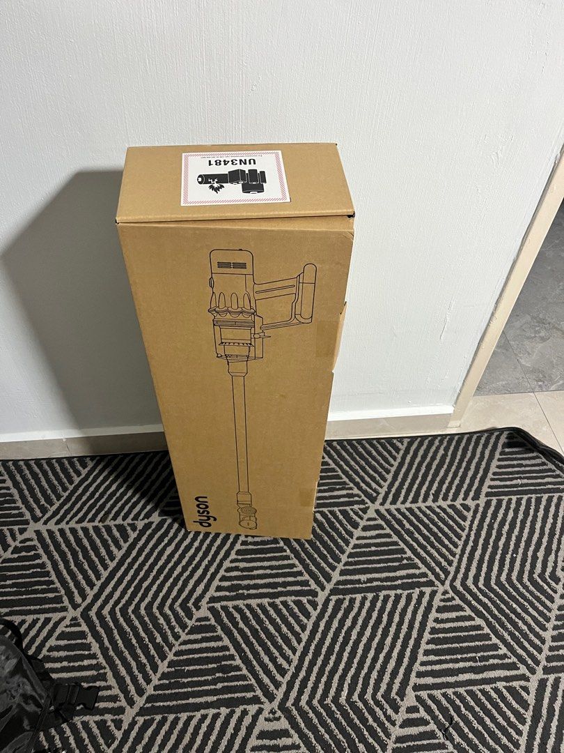 Dyson v12 box brand new, TV & Home Appliances, Vacuum Cleaner ...