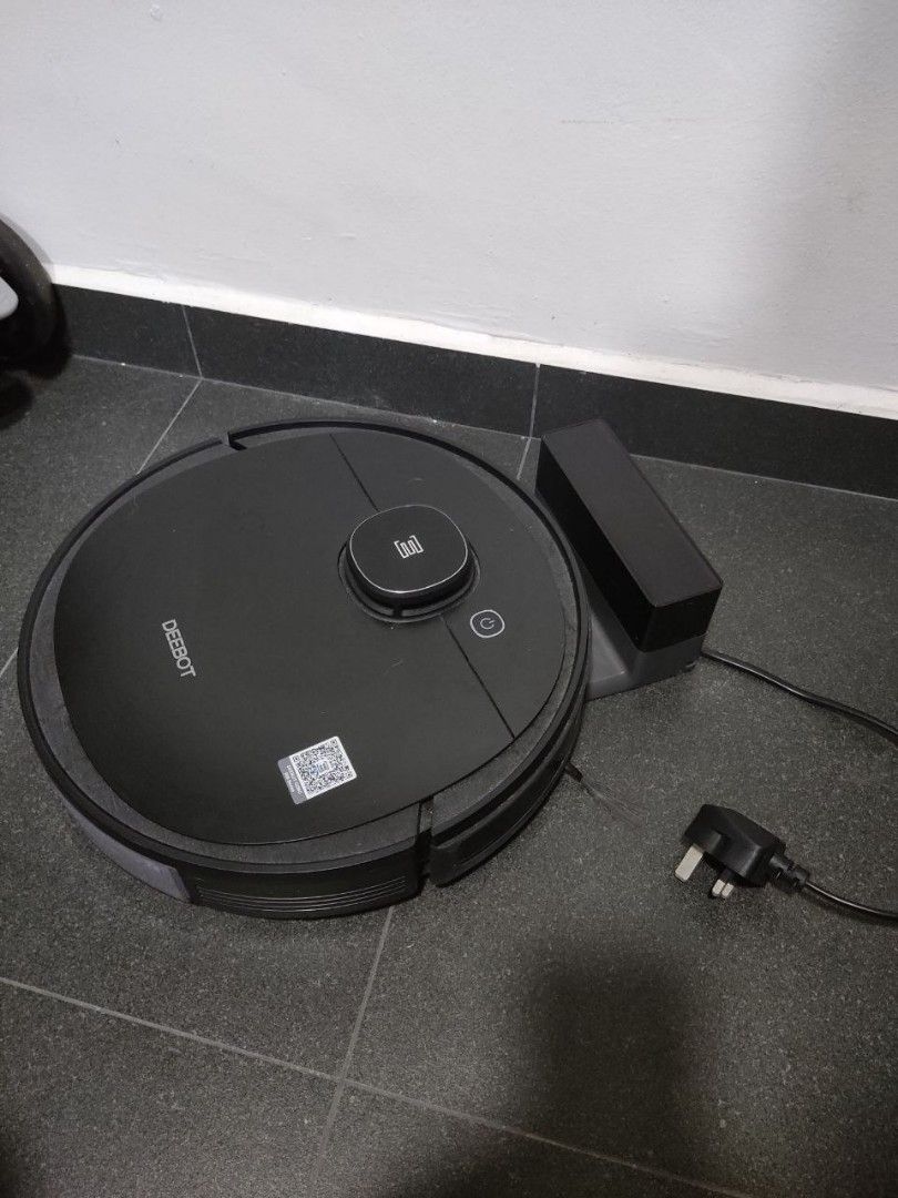 Ecovacs Deebot 950, TV & Home Appliances, Vacuum Cleaner & Housekeeping ...