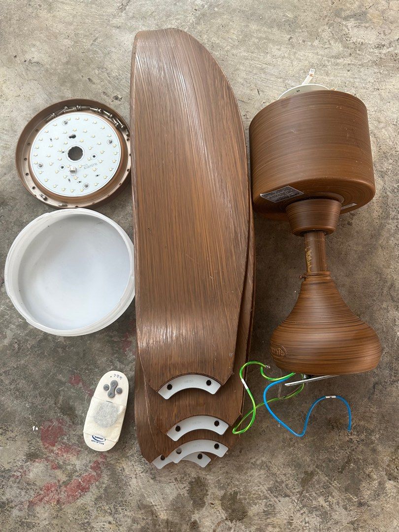 Elm ark Transformer Fan, Furniture & Home Living, Lighting & Fans, Fans ...