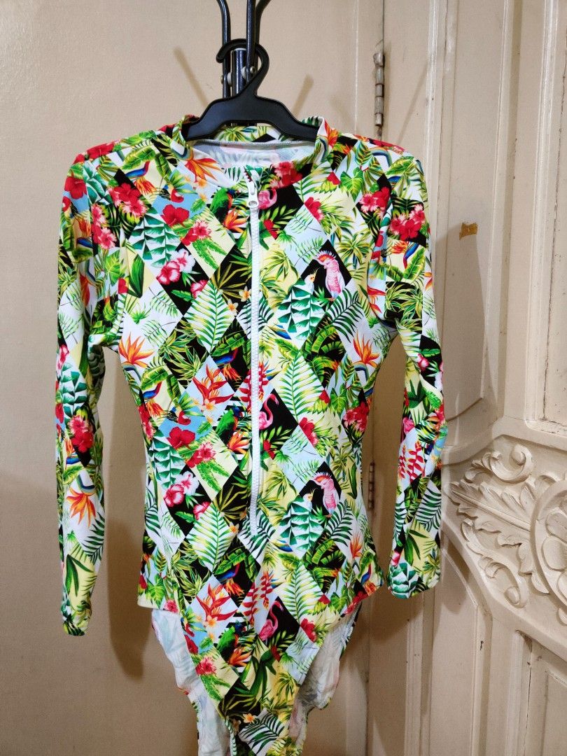 Floral One Piece Swimsuit Womens Fashion Swimwear Rash Guard On