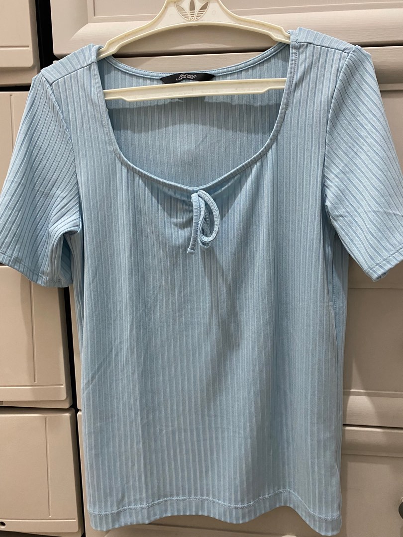 Forme Top, Women's Fashion, Tops, Blouses on Carousell