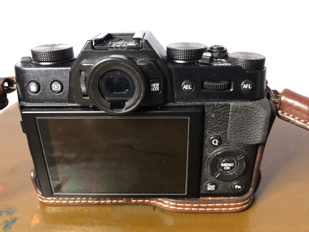 Fujifilm XT10 with 35mm Meike Lens, Photography, Cameras on Carousell