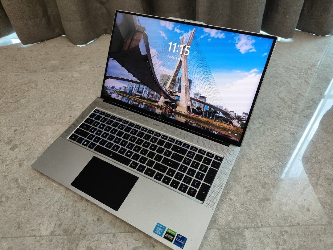 Gigabyte Aero 17 2022, 17inch 4k mini LED, 12th gen i7, 3070ti ...