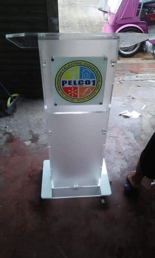 Glass Board ob wall, Glass Rolling Board, Glass Calendar Board, Podium ...