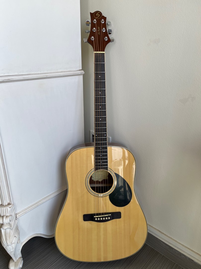 Gregg Bennett GD60 Acoustic Guitar, Hobbies & Toys, Music & Media ...