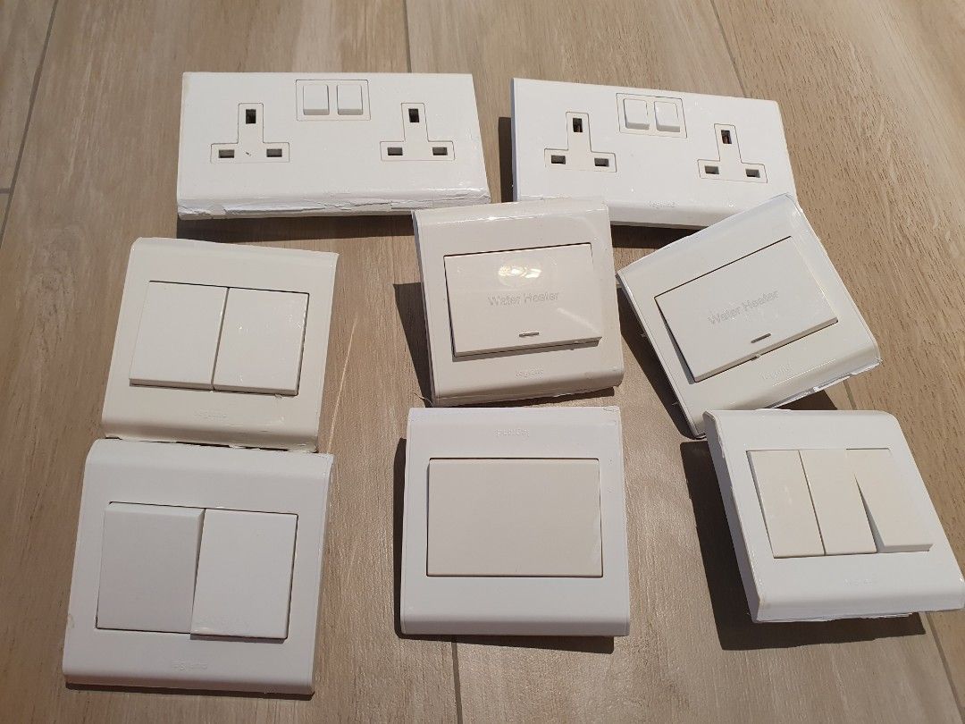 HDB original electrical socket & heater switches, TV & Home Appliances ...