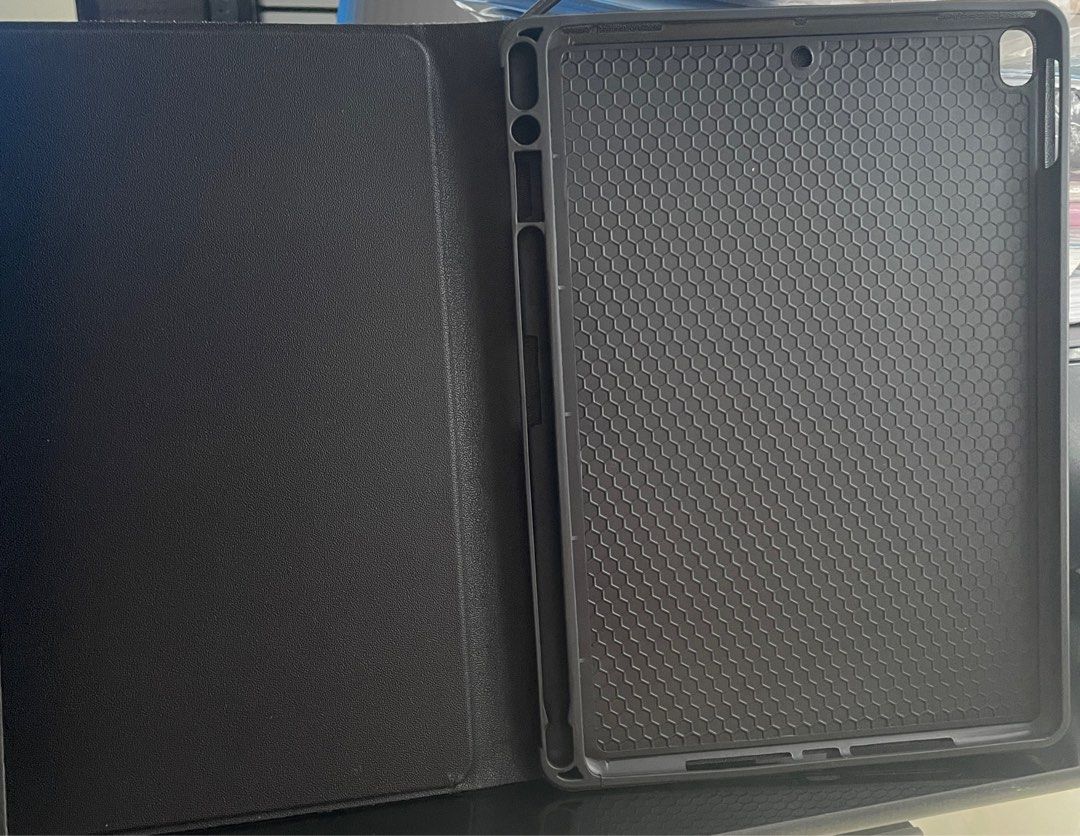 iPad Air 3rd gen casing, Mobile Phones & Gadgets, Mobile & Gadget ...