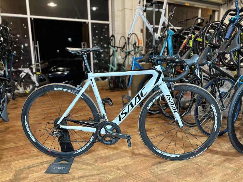 公路單車ISAAC KAON Road Bike Carbon Frame 艾薩克 碳纖維公路車, 運動產品, 單車及配件, 單車 ...