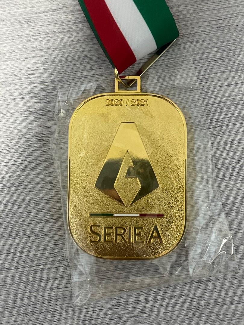Italian Serie A 2020/2021 Inter Milan Winner Medal, Hobbies & Toys ...