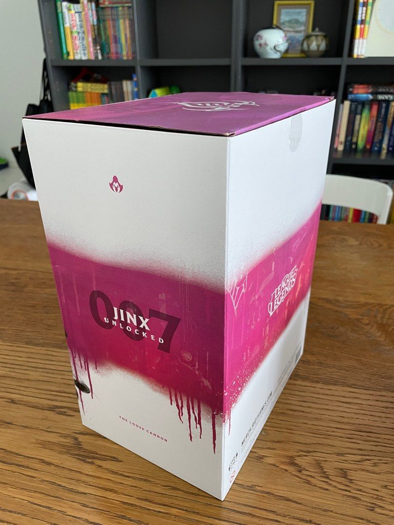 Jinx Unlocked 007 figurine - League of Legends, Hobbies & Toys, Toys ...