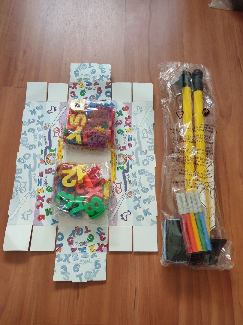 JUMBO DRAWING BOARD SET, Babies & Kids, Infant Playtime on Carousell