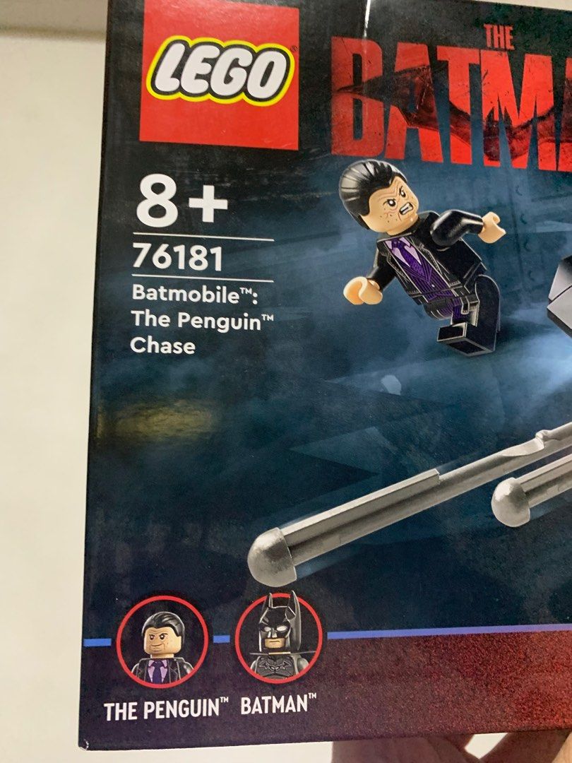 LEGO Official Batmobile : Penguin Chase from The Batman, Hobbies & Toys ...