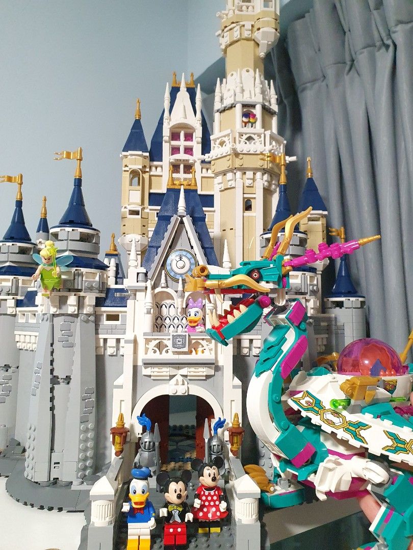 Lego [RARE RETIRED] 71040 DISNEY CASTLE minifigures minifig, Hobbies ...