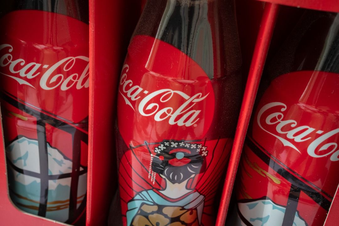 Limited Edition Coca Cola Japanese Original Design, Hobbies & Toys ...